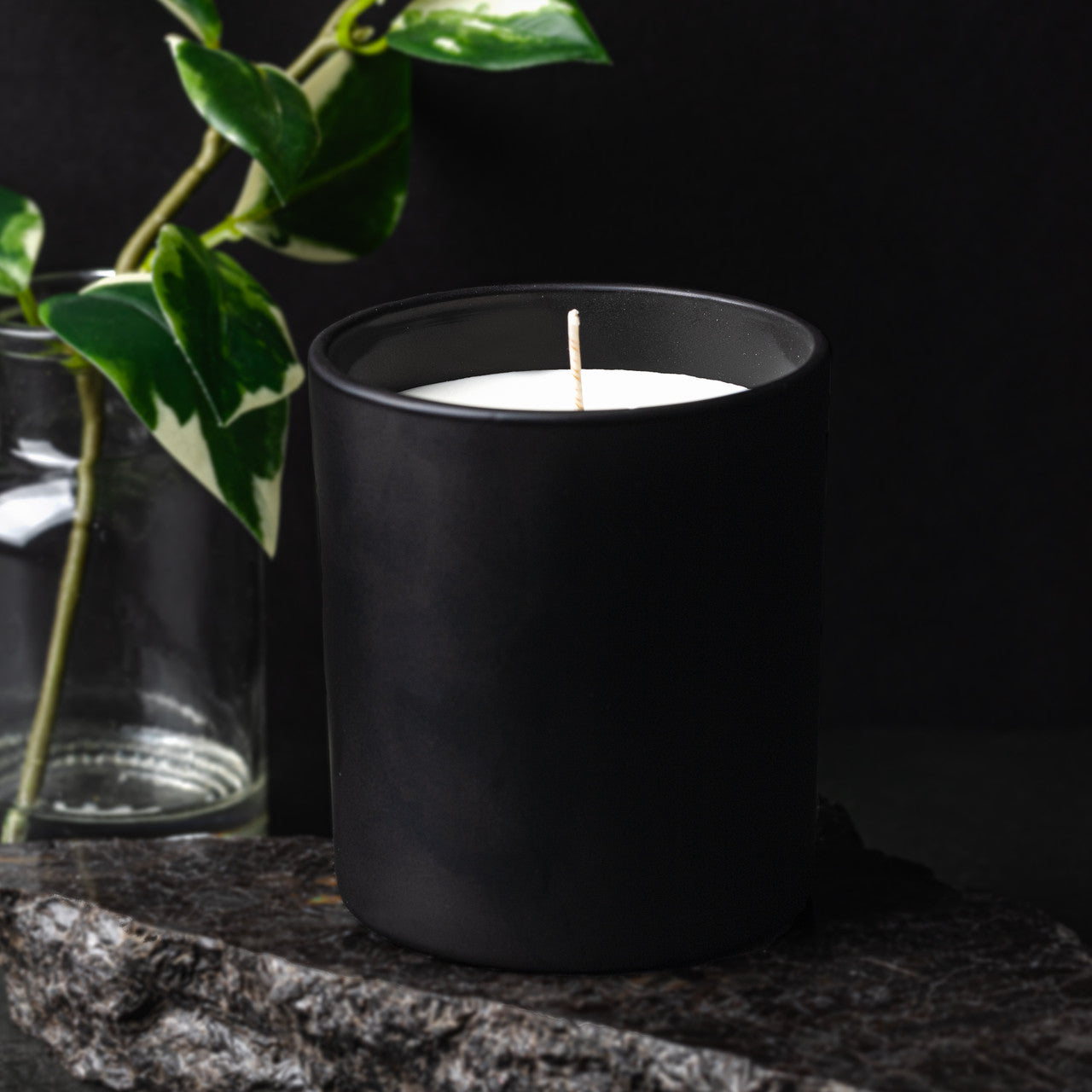 Choosing the Best Candle Containers: Glass vs. Tins – True Candle